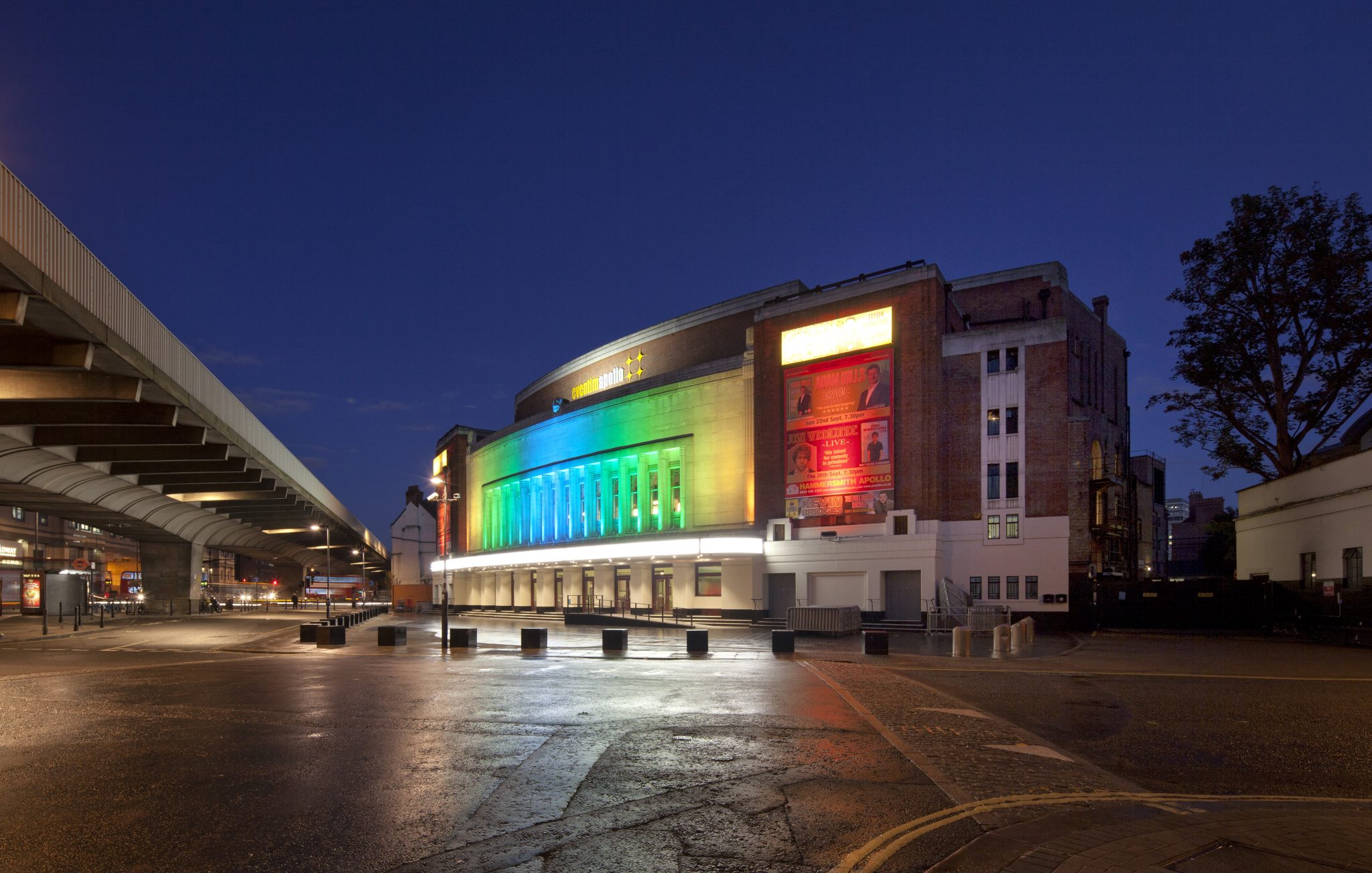 Hammersmith Apollo - G F Holding